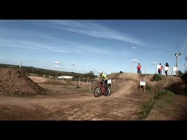 Freeride with Grant Fielder and Lance McDermott on Vimeo