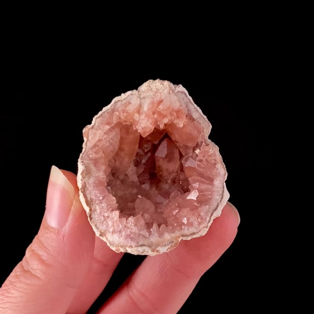 Pink Quartz (recent find) | Choique Mine, Pehuenches Department ...