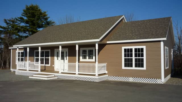 "Executive Ranch" Home - Showcase Homes of Maine on Vimeo
