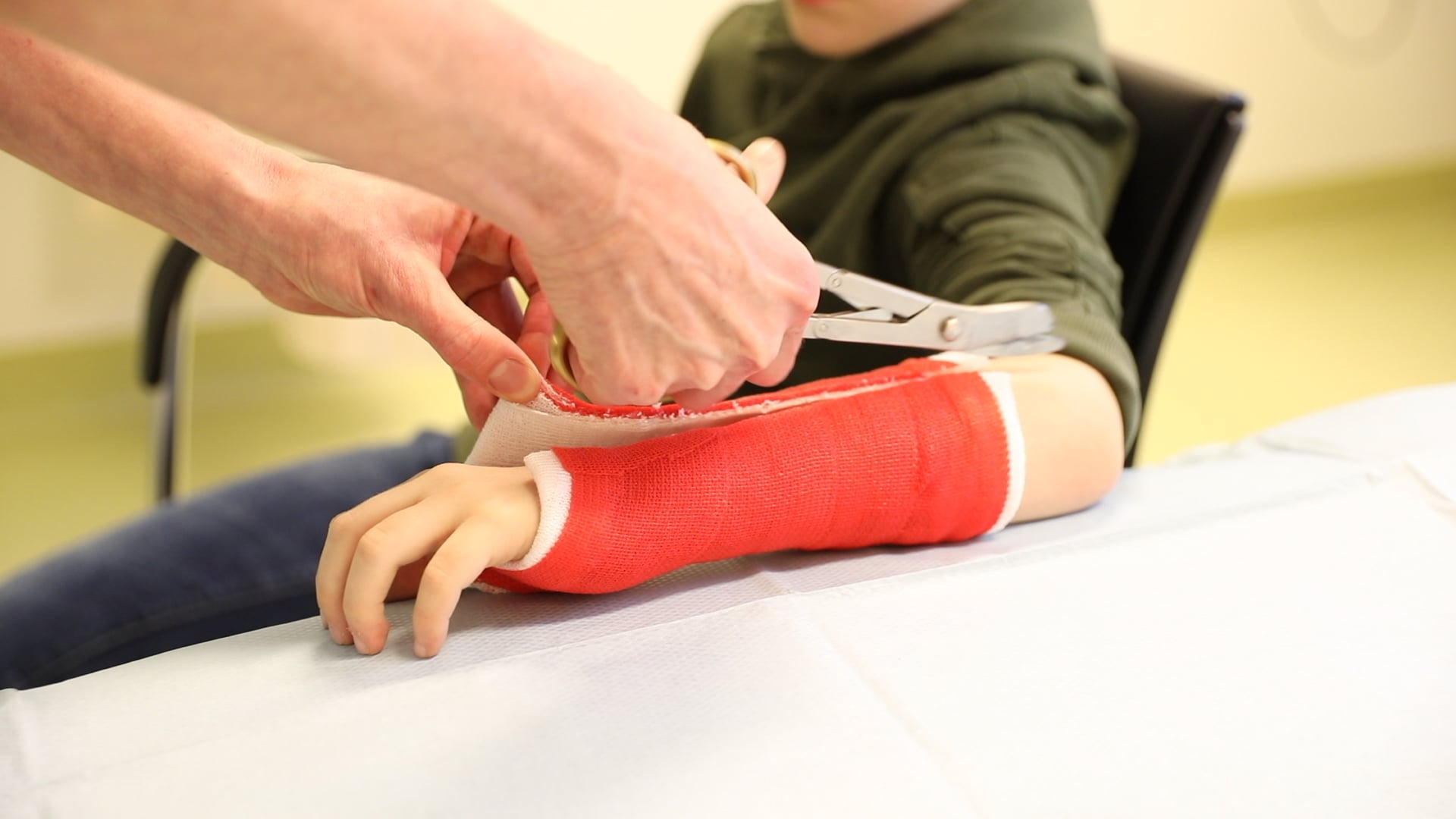 Gips knippen on Vimeo