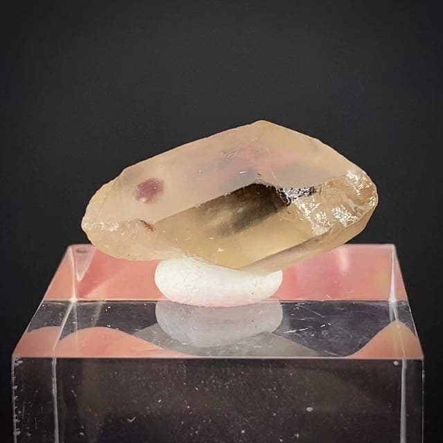 Smoky Quartz with Garnet inclusions - LB-209 - Mogok Valley Zone ...