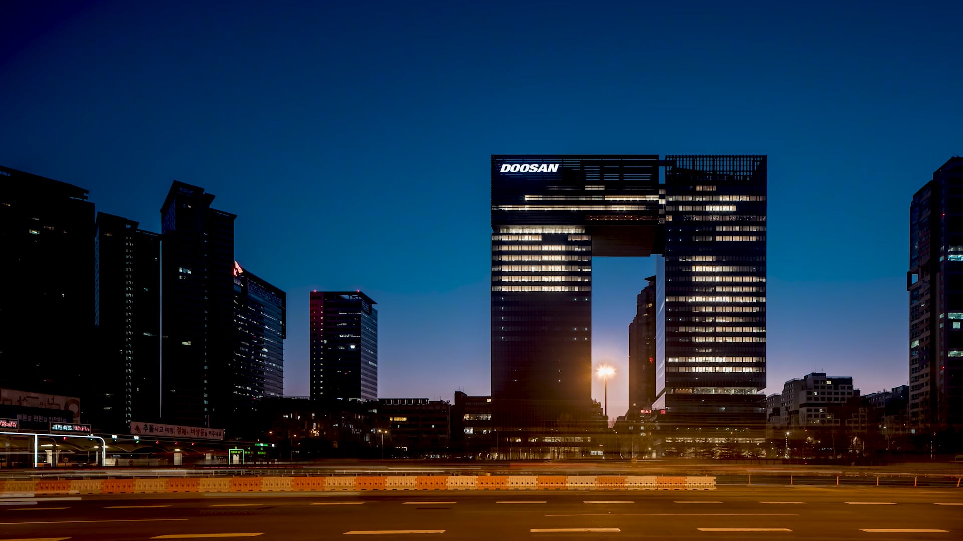 DOOSAN TOWER BUNDANG on Vimeo