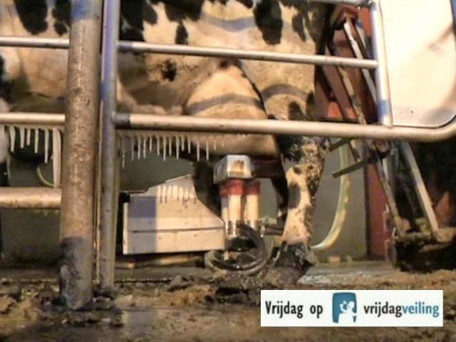 Melkrobot Lely A2 werkt ook goed als het vriest on Vimeo