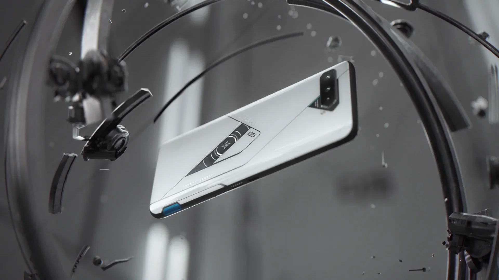 Ultimate Mobile Gaming - ROG Phone 5 Ultimate | Director Cut