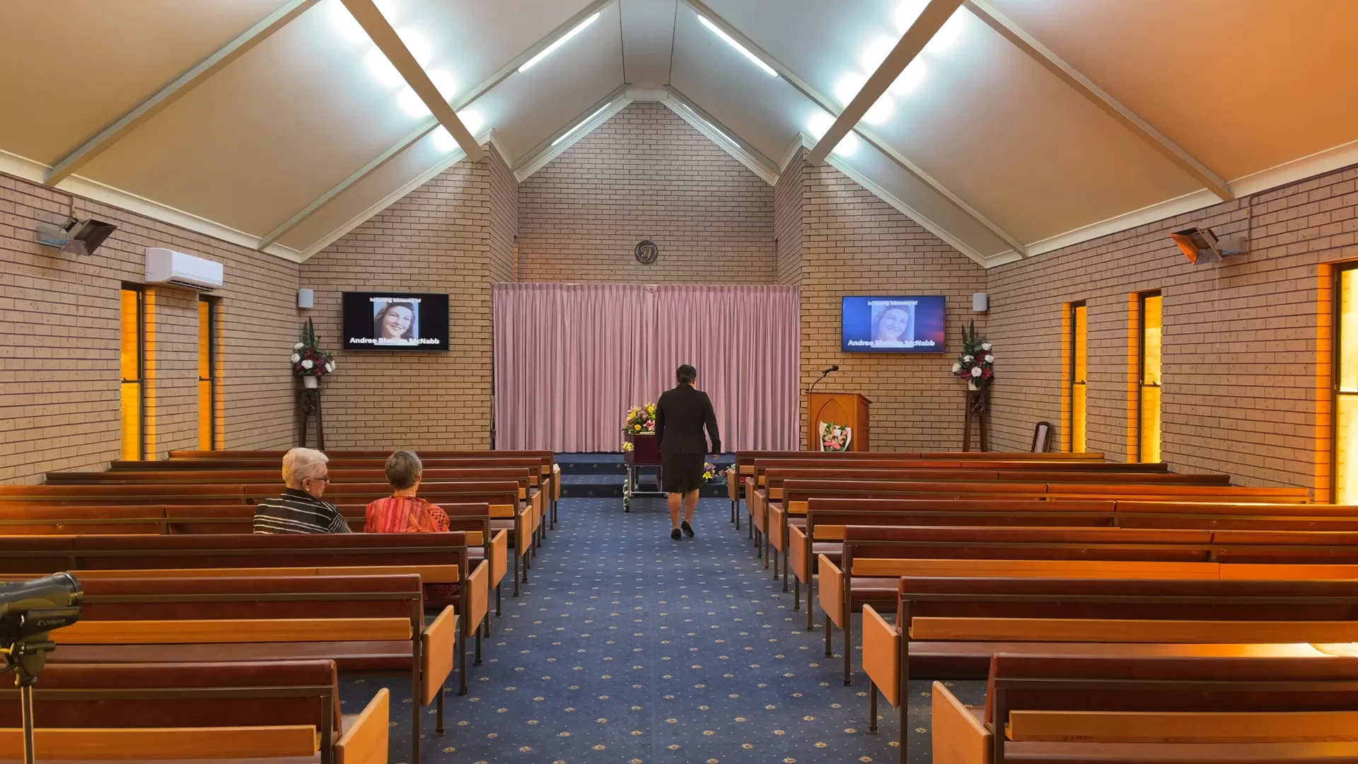 Service of Andree Blanche McNabb on Vimeo