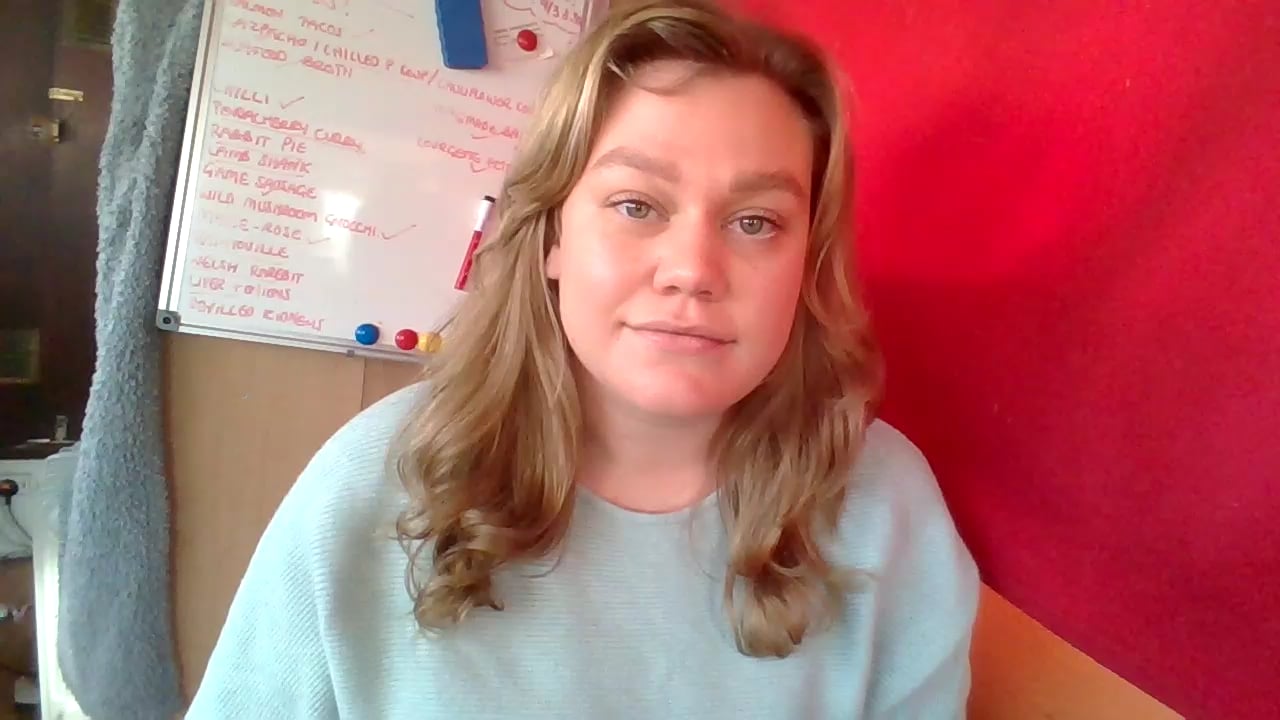 Emilie B. tutor video introduction on Preply on Vimeo