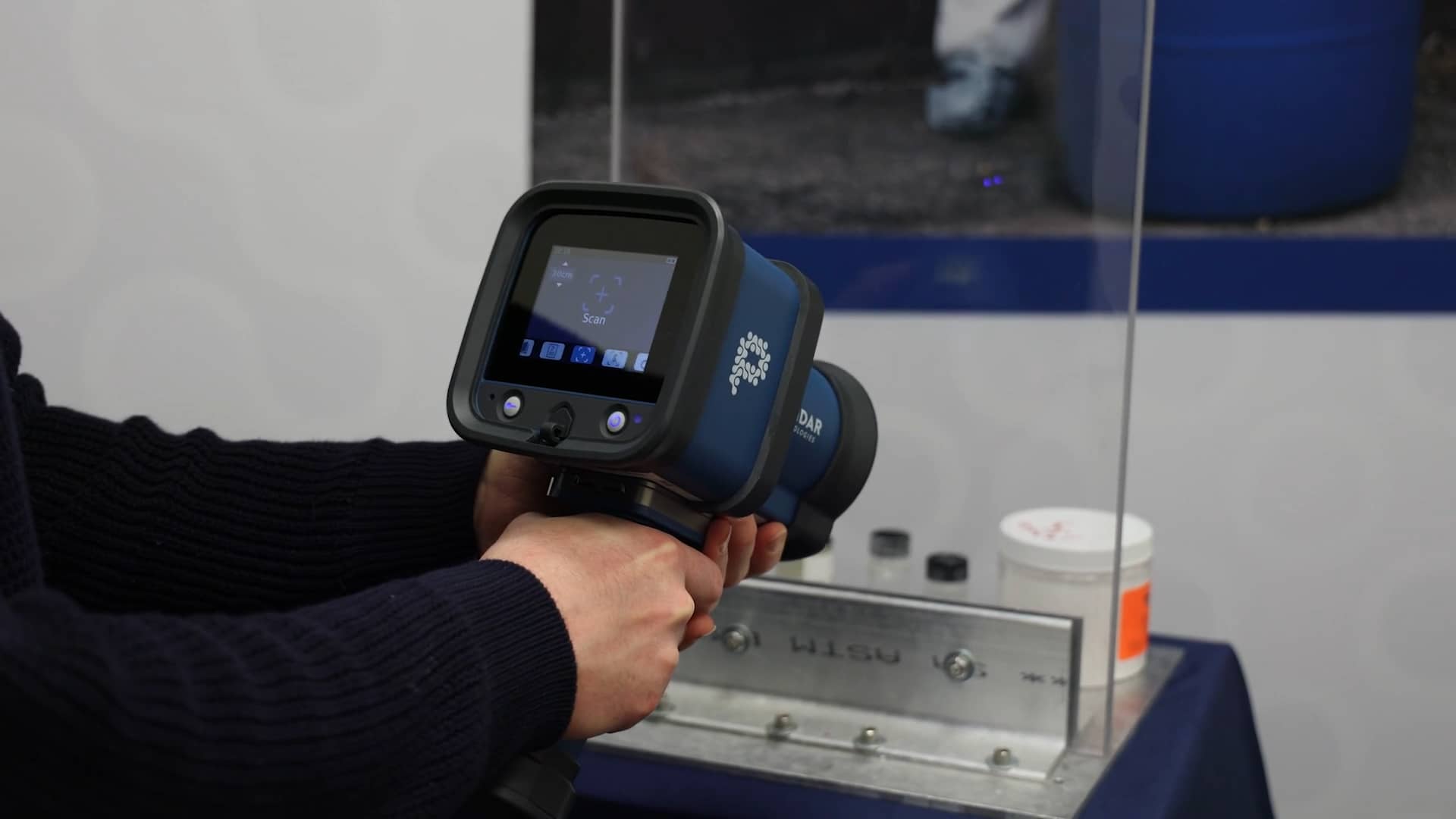 Pendar X10 identifies chemicals across a window on Vimeo