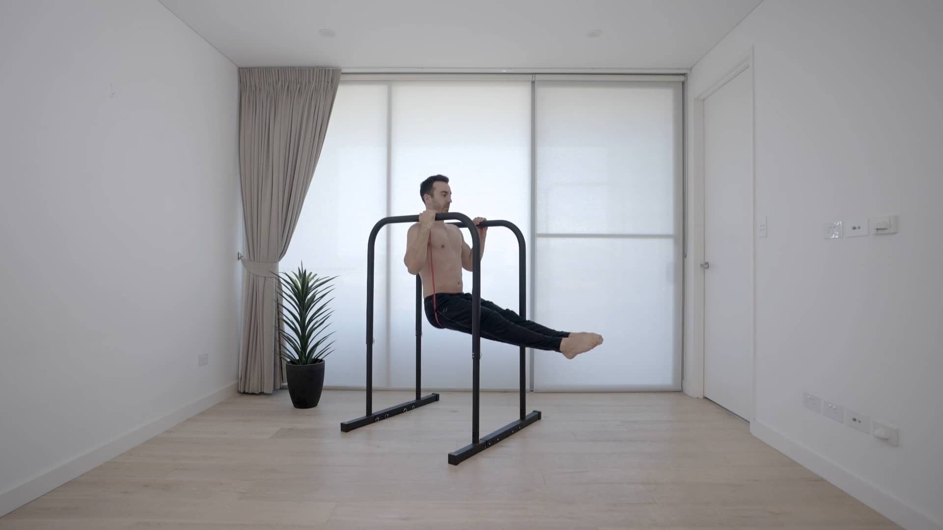 Band-assisted Neutral Grip Chin/Pull-ups on Vimeo