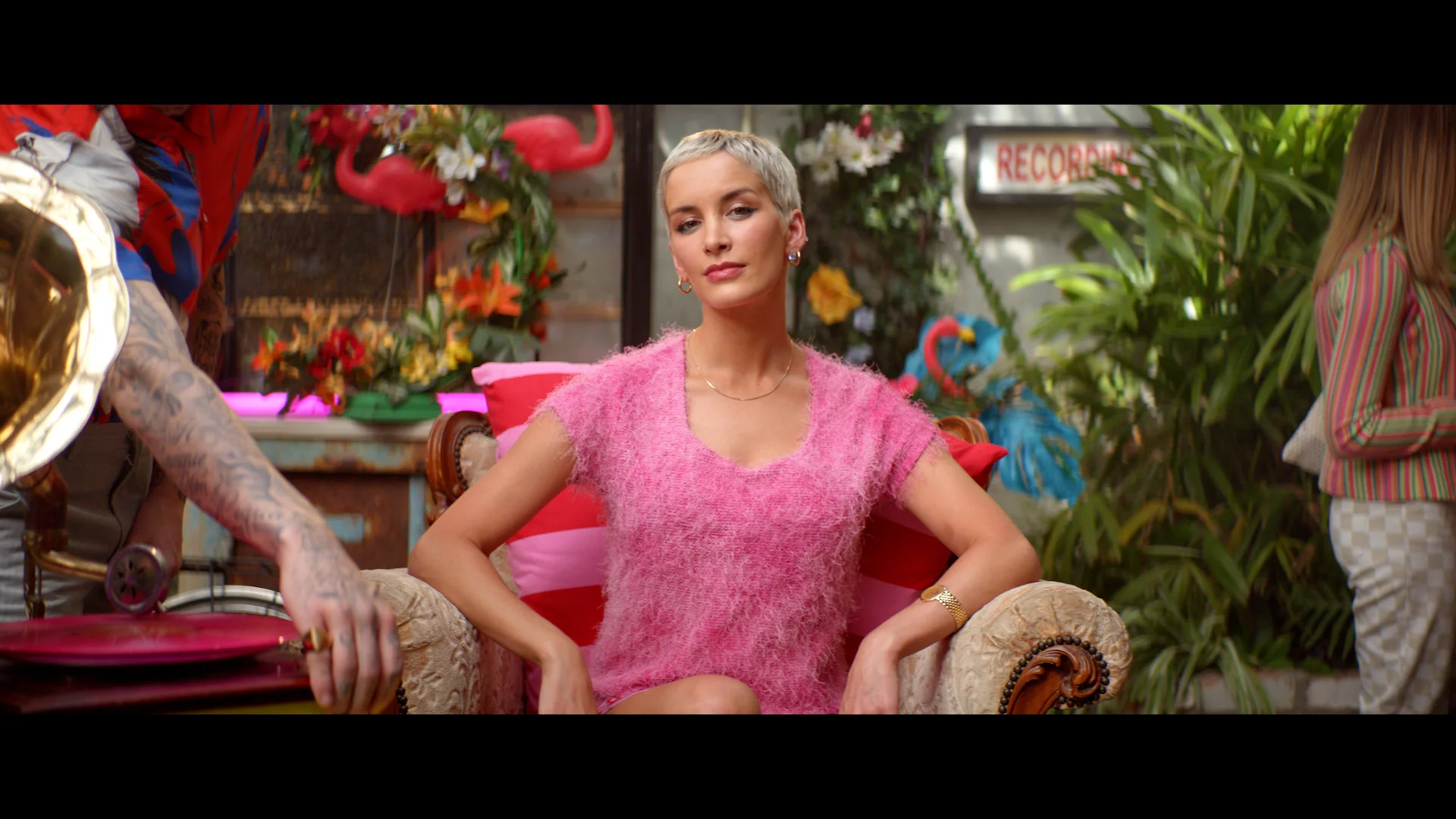 Vodka Cruiser Spritz on Vimeo