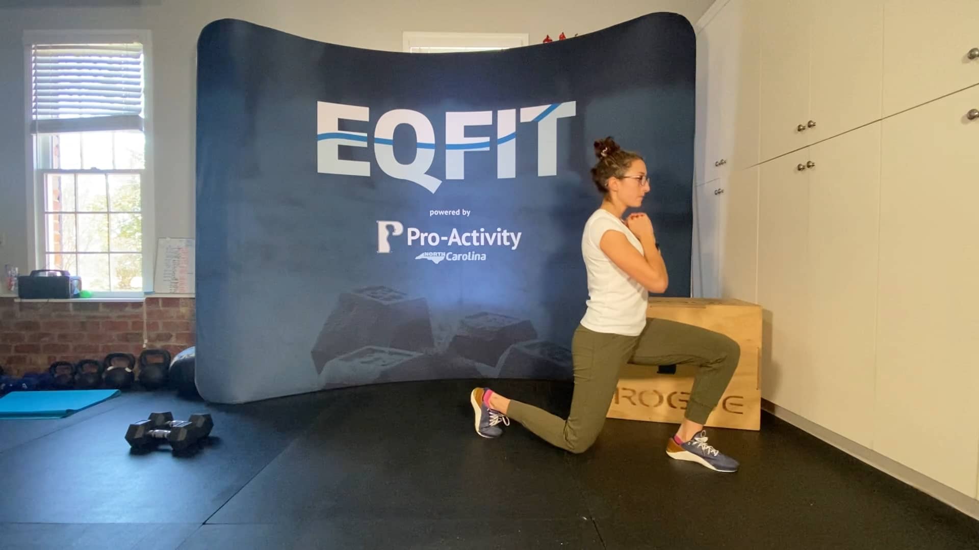 Squat to reverse lunge and 3 way lunge on Vimeo