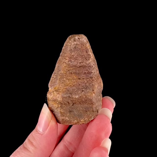 Sapphire (large crystal) (110.07 grams) | near Embilipitiya, Moneragala ...