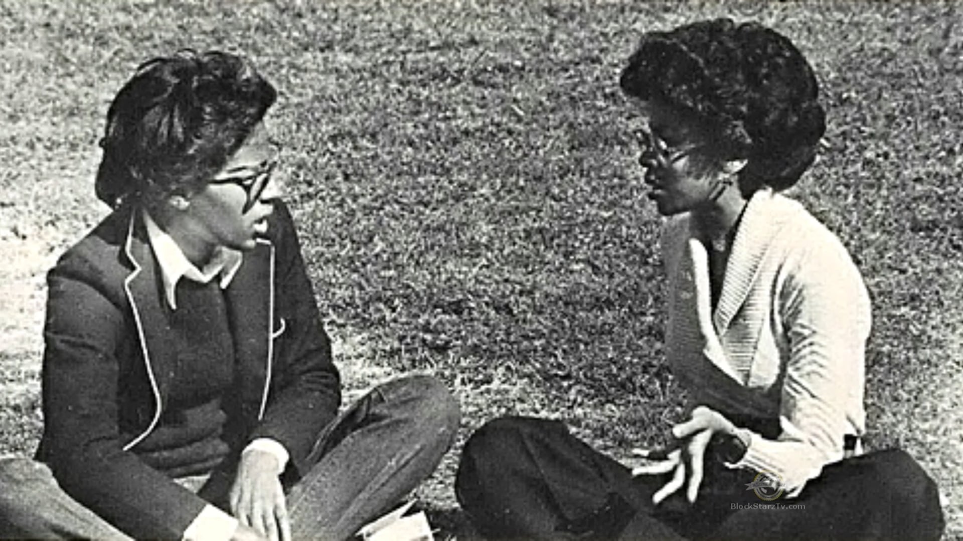 Lisa Charles - Videos | Bsapr