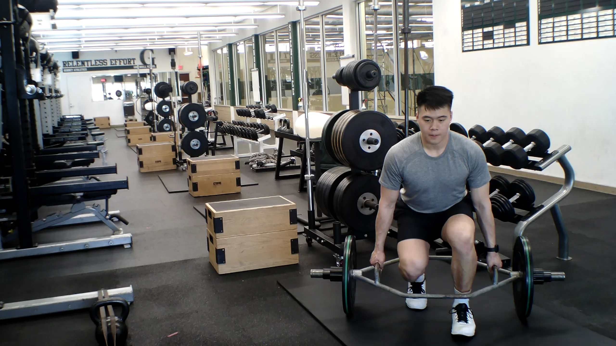 Staggered Trap Bar DL