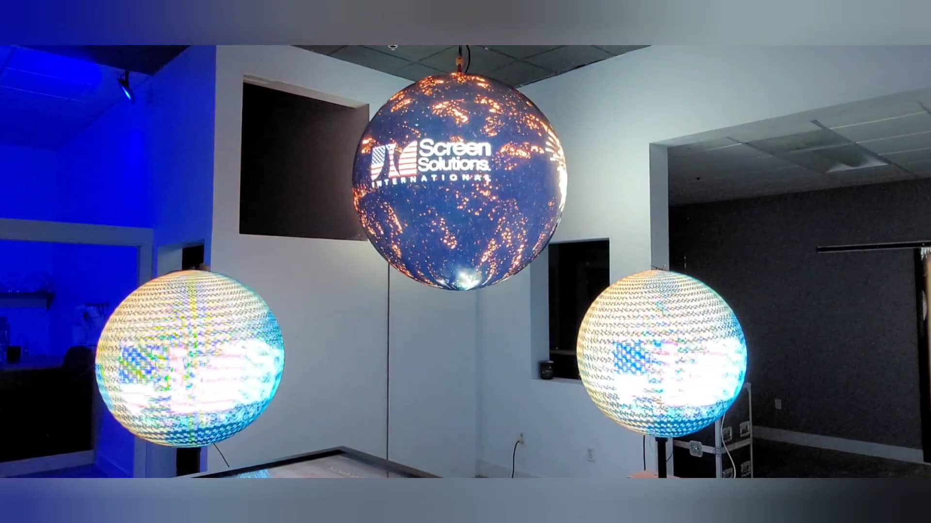 5' and 30" Spheres on Vimeo