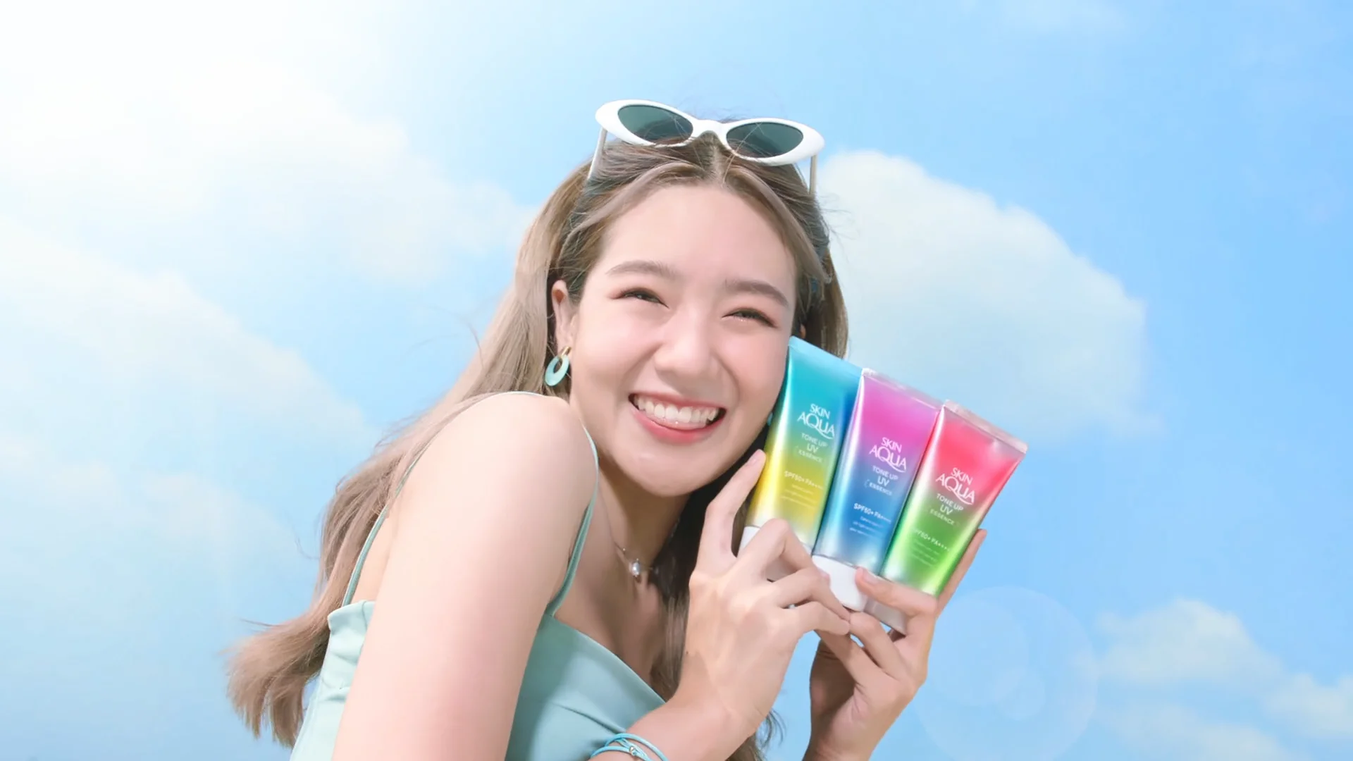 SUNPLAY SKIN AQUA TONE UP : Photogenic Sunscreen