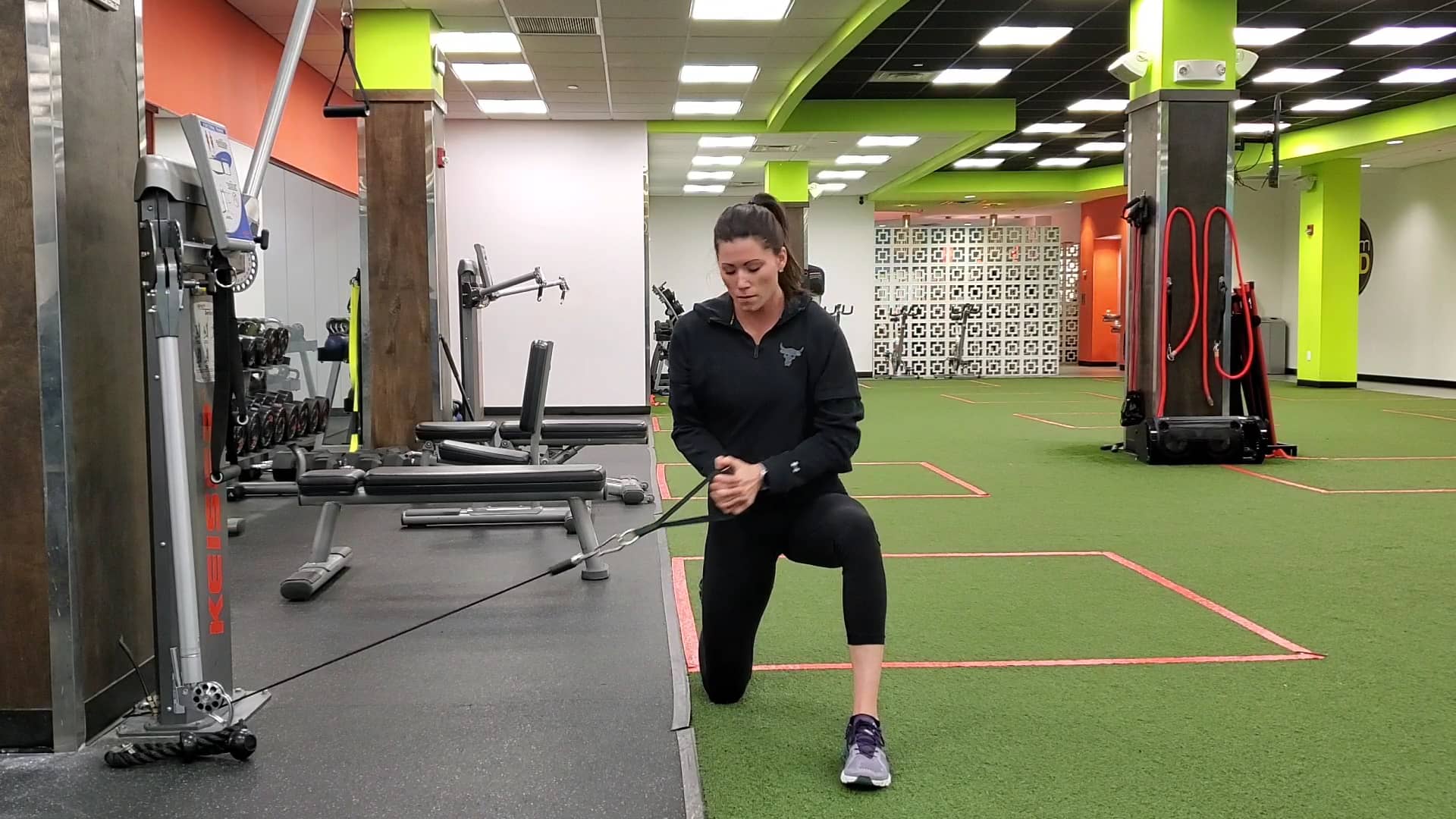 Half Kneel Cable Lift on Vimeo