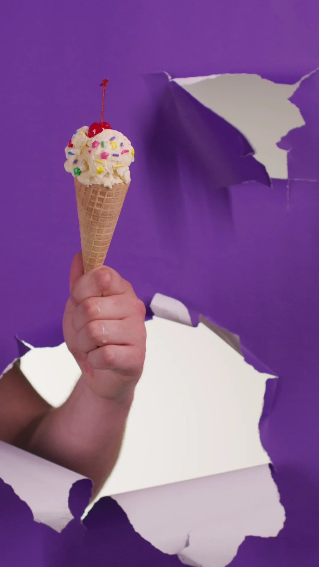 2021-04_Varo Campaign Stance v2 on Vimeo