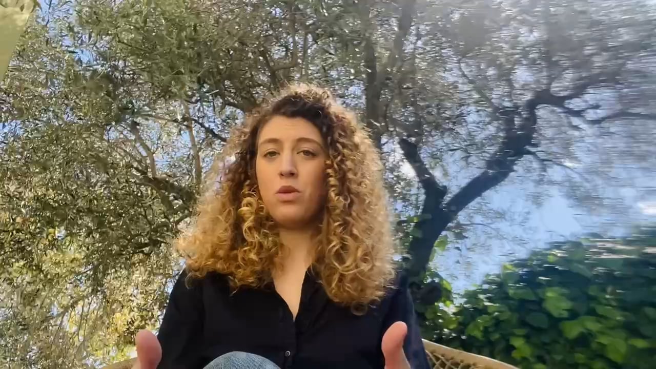 Agnese M. tutor video introduction on Preply on Vimeo