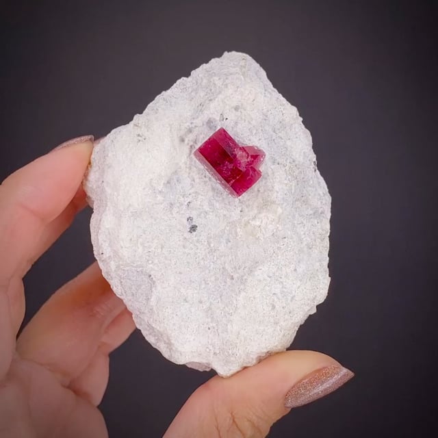 Red Beryl - SM20-192 - Harris Mine - USA Mineral Specimen