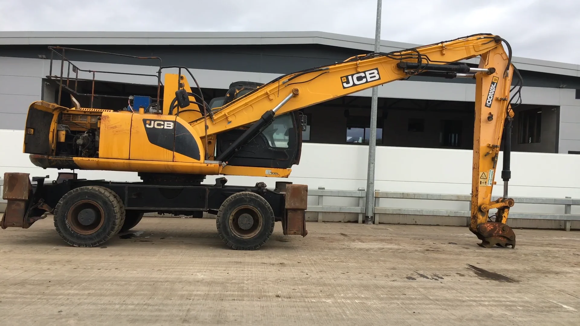 JCB JS200W Wheeled Excavator, Stabilizers, CV, QH, Piped, High Rise Cab ...