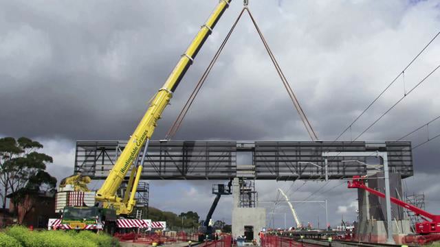 Victoria Infrastructure - Major Project Time Lapse Movies - Govt Rail ...