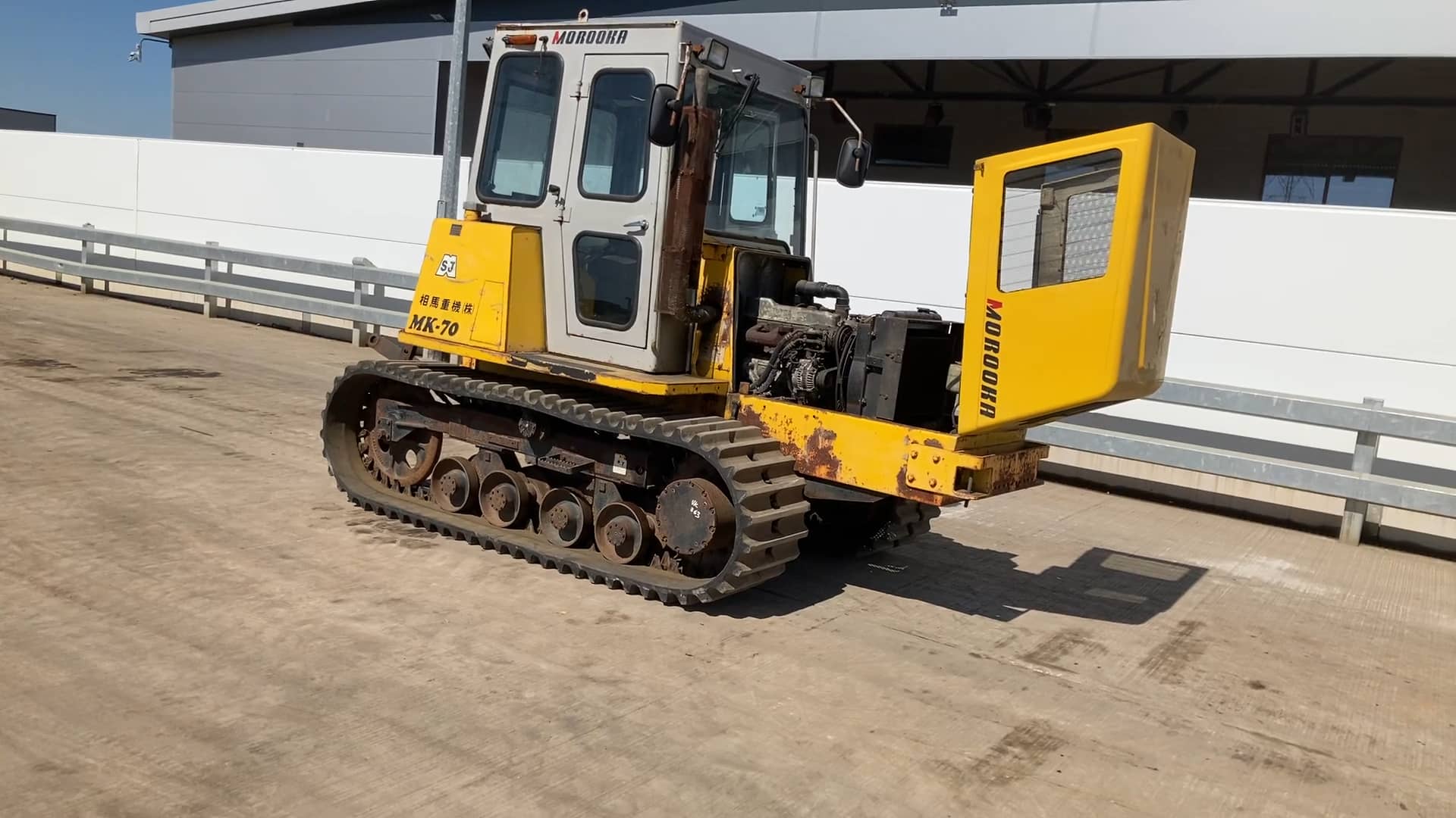 Morooka MK70 Crawler Tractor - Leeds April 21 on Vimeo