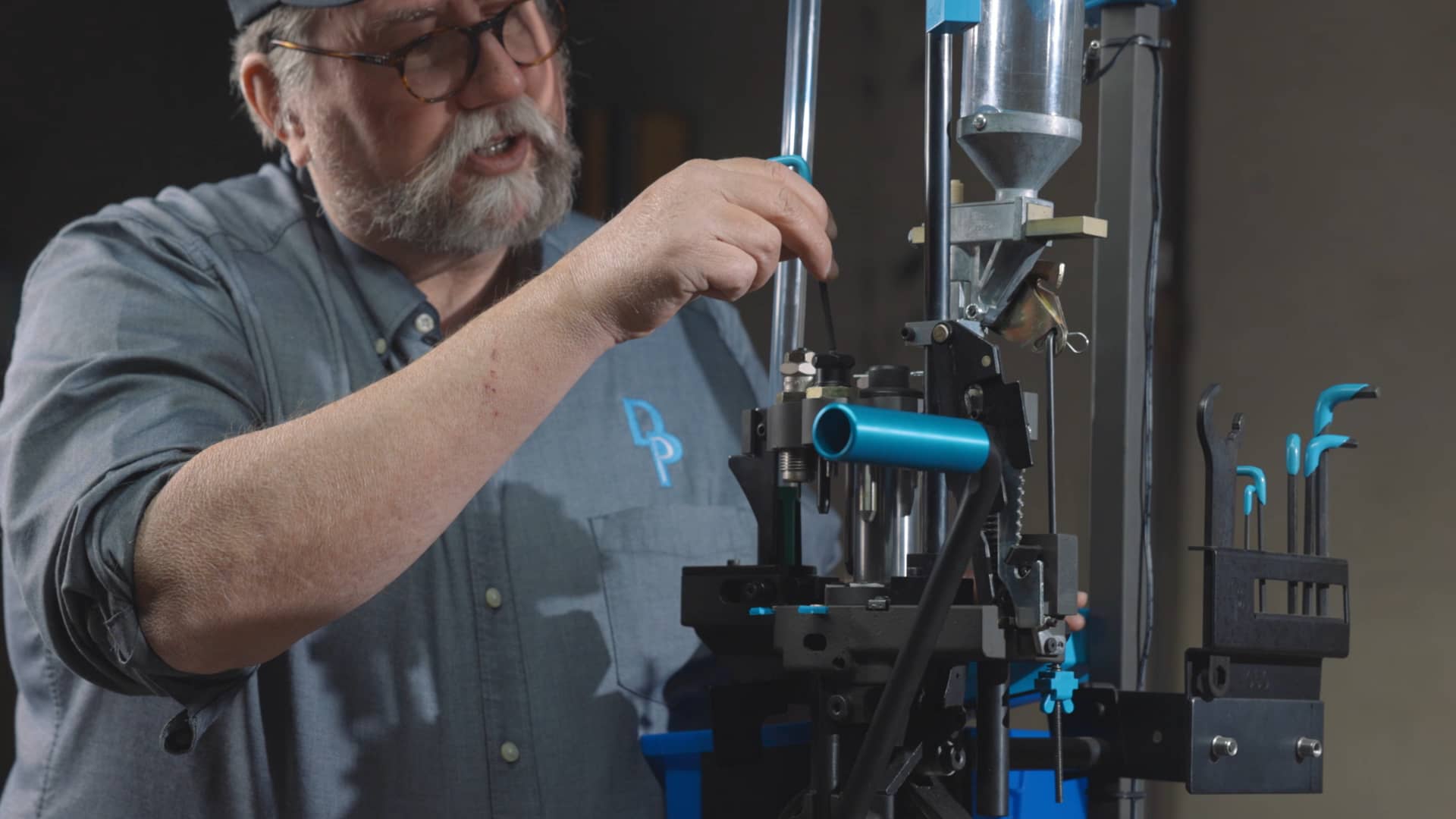 Adjusting Primer Seating Depth on Vimeo