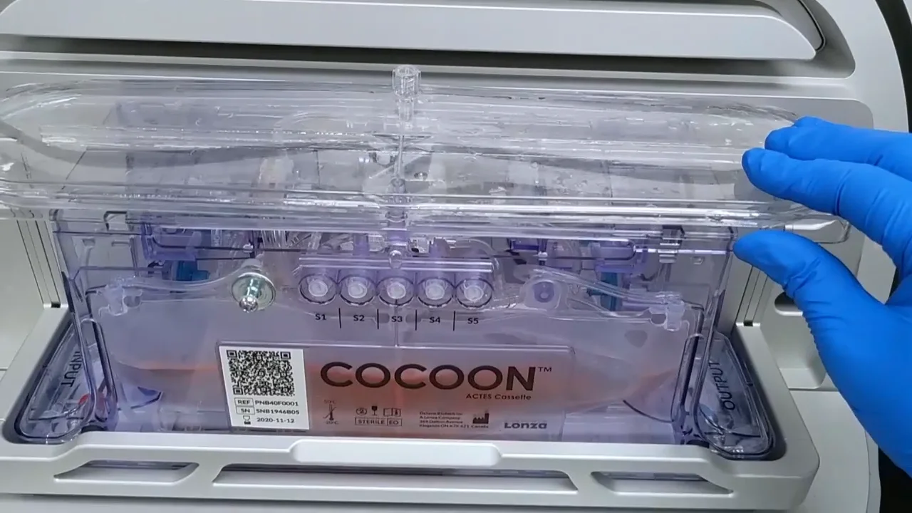 A demonstration of the Cocoon® platform: Sample Loading on Vimeo