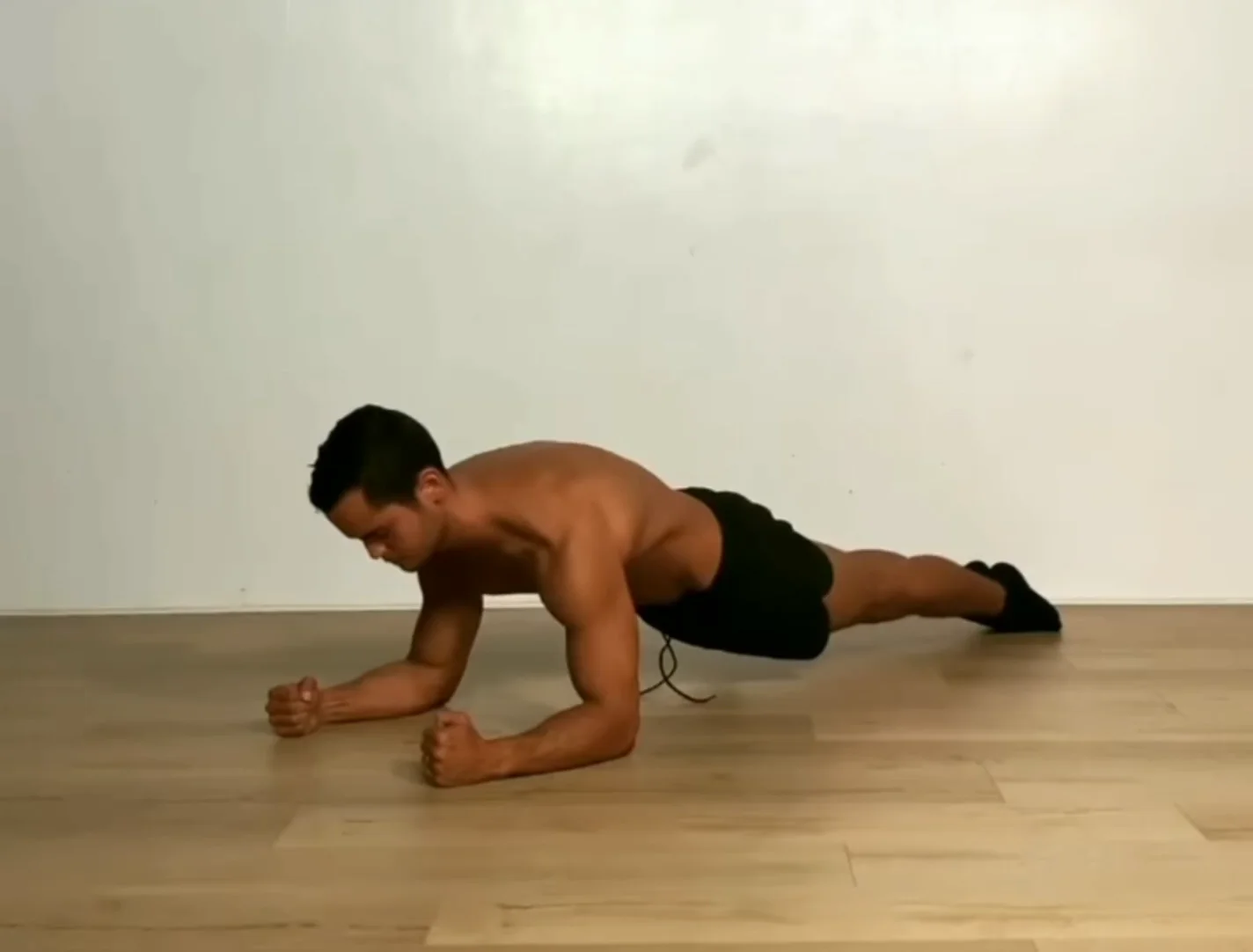 SCAPULAR PLANK PUSH UP on Vimeo