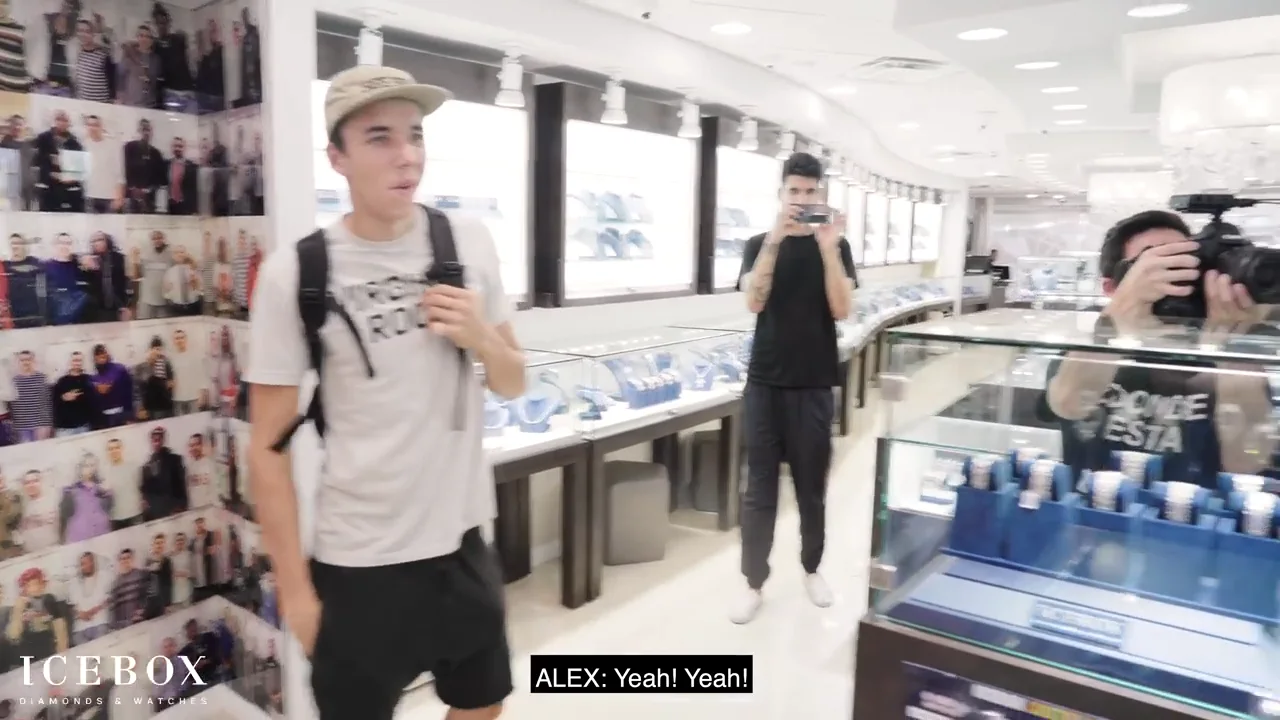 Danny Duncan Gets New Chain For Virginity Rocks Tour.mp4 on Vimeo