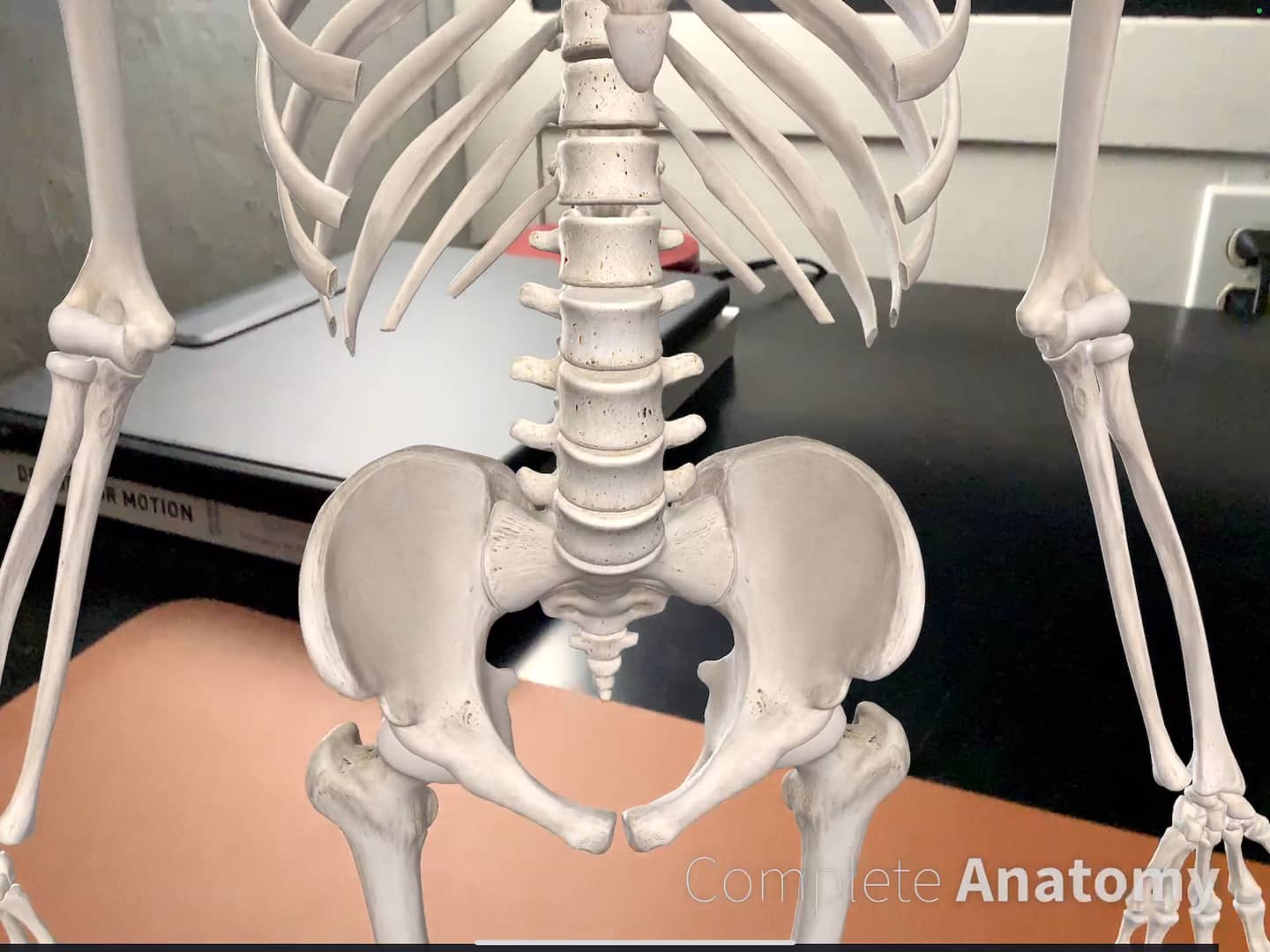 Complete Anatomy AR on Vimeo