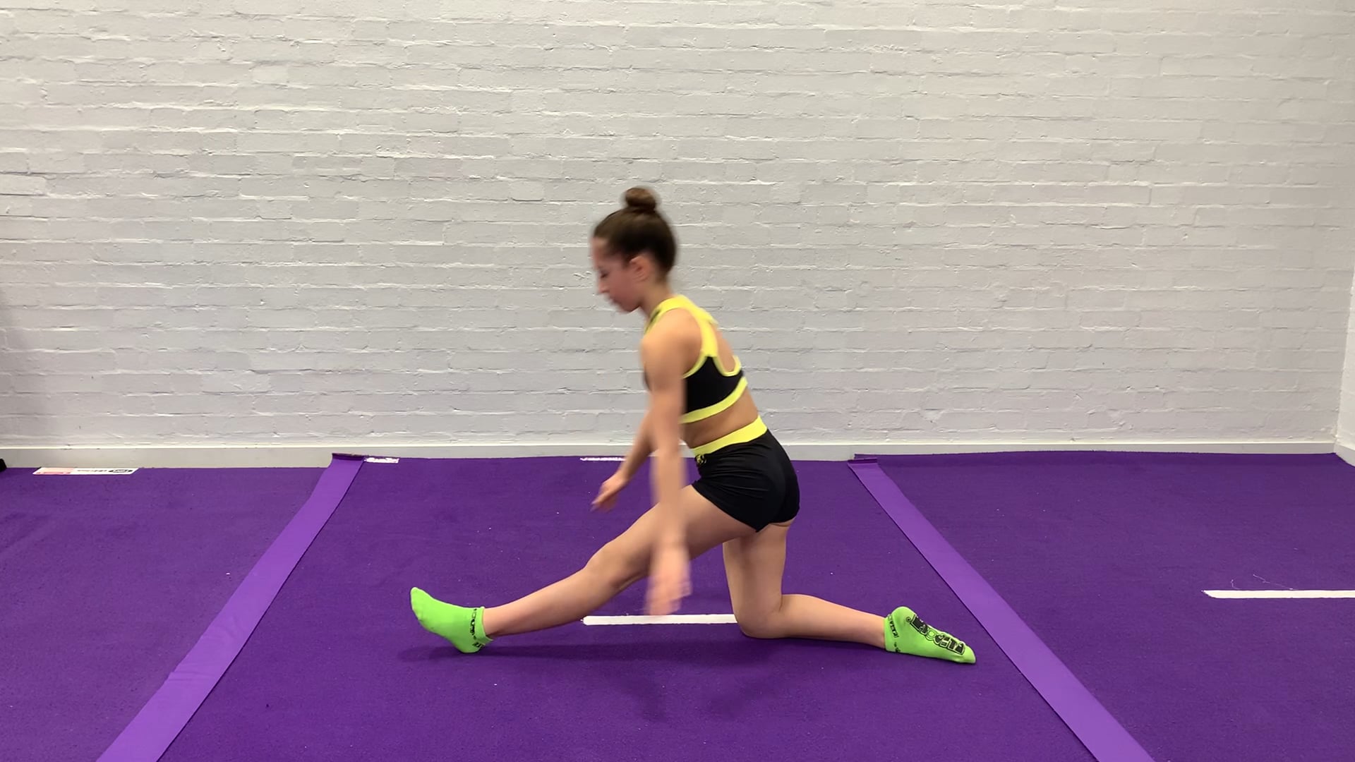 SPLITS - Hamstring stretch floor on Vimeo