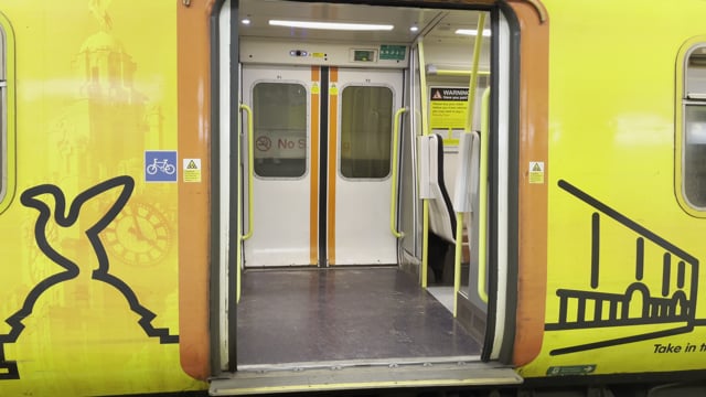 Train Doors Railway Free Stock Video - Pixabay