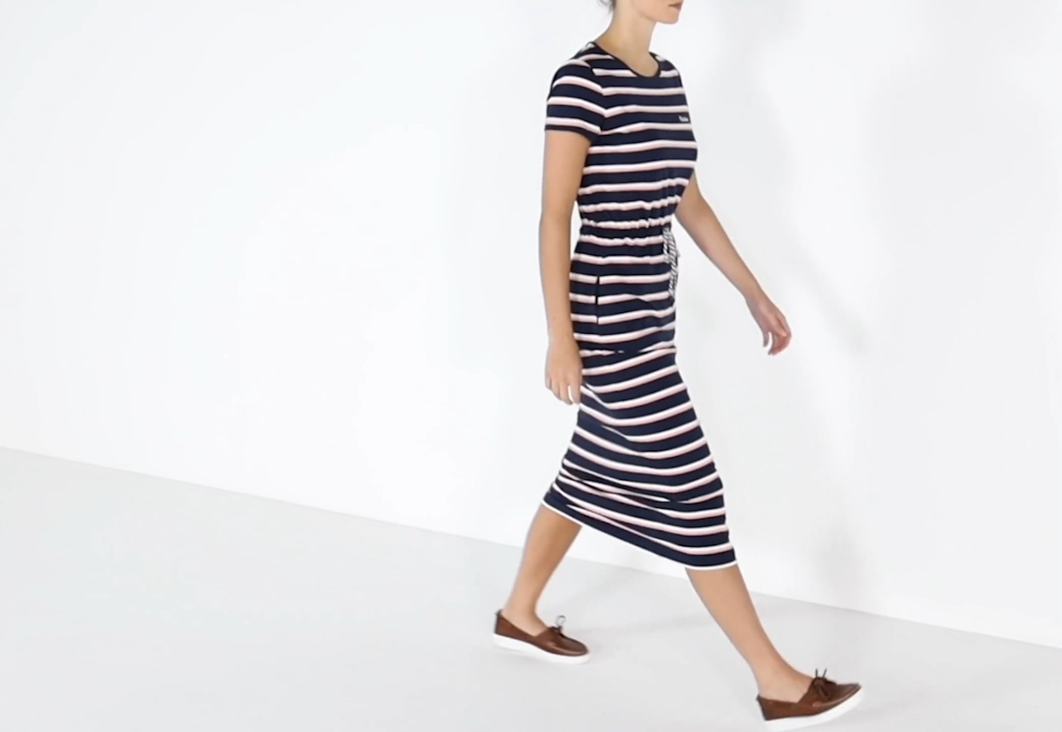 Catwalk Videos 2.mp4.mp4 on Vimeo