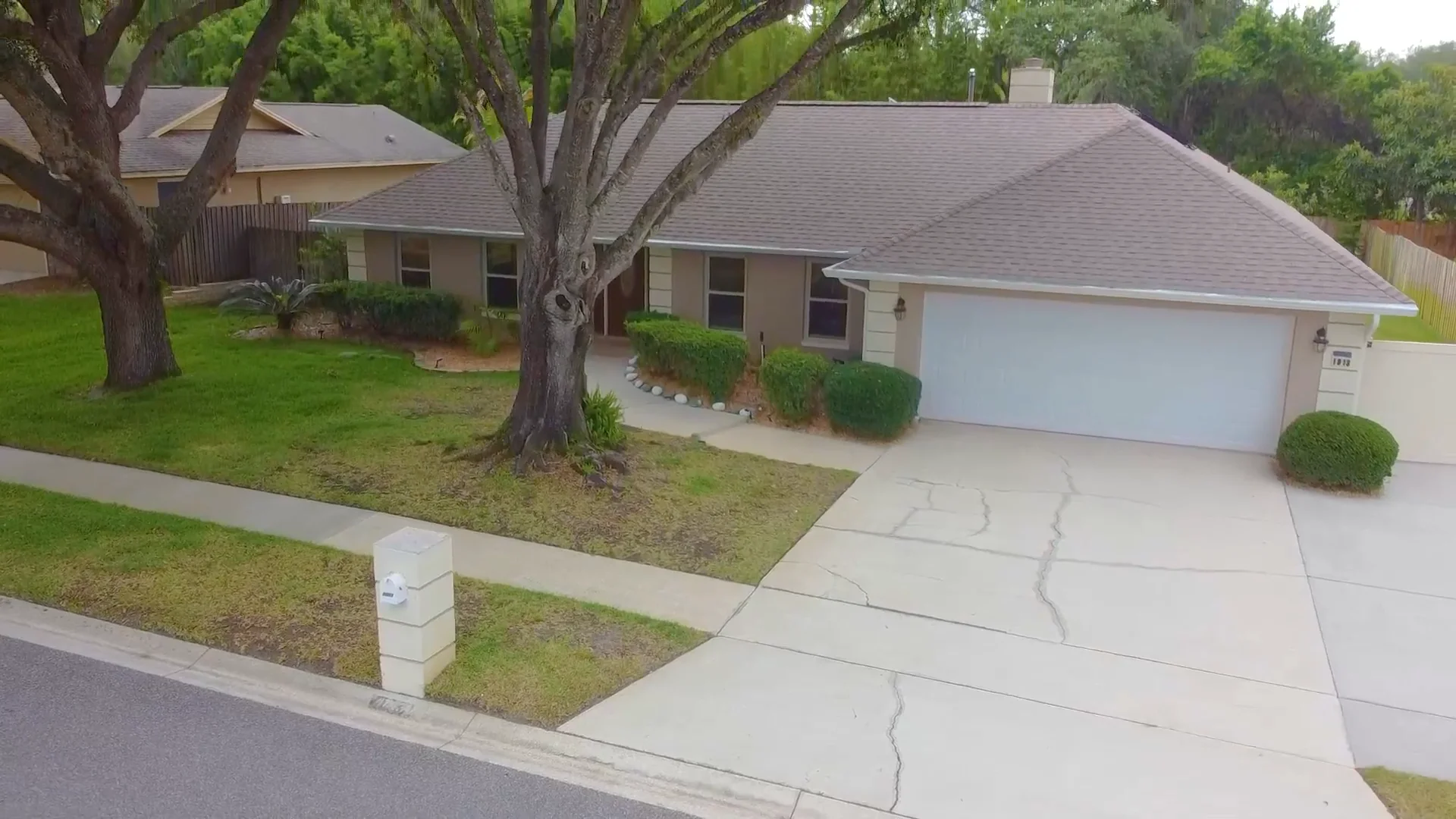 1013 Howell Harbor Drive, Casselberry, FL 32707 on Vimeo