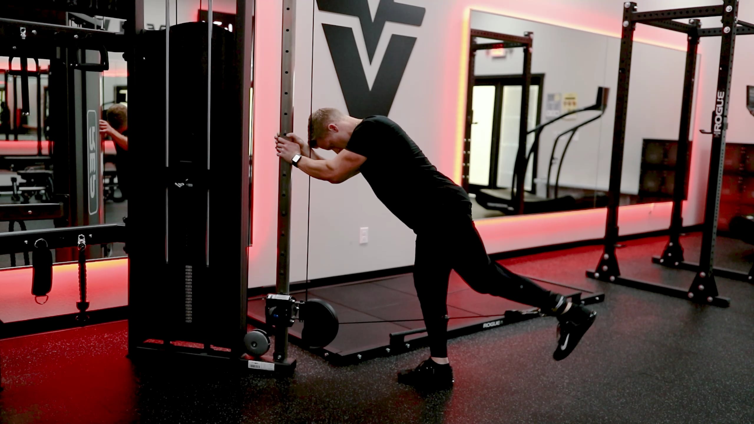 Cable Hamstring Curl-Glute Kickback on Vimeo
