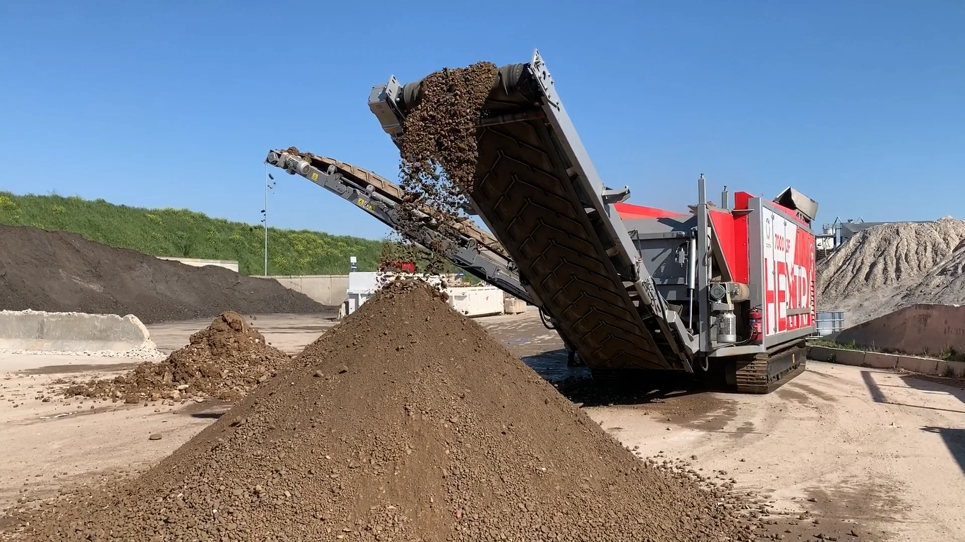 Hextra screening inert material