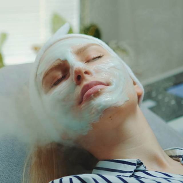 Beauty Salon on Vimeo