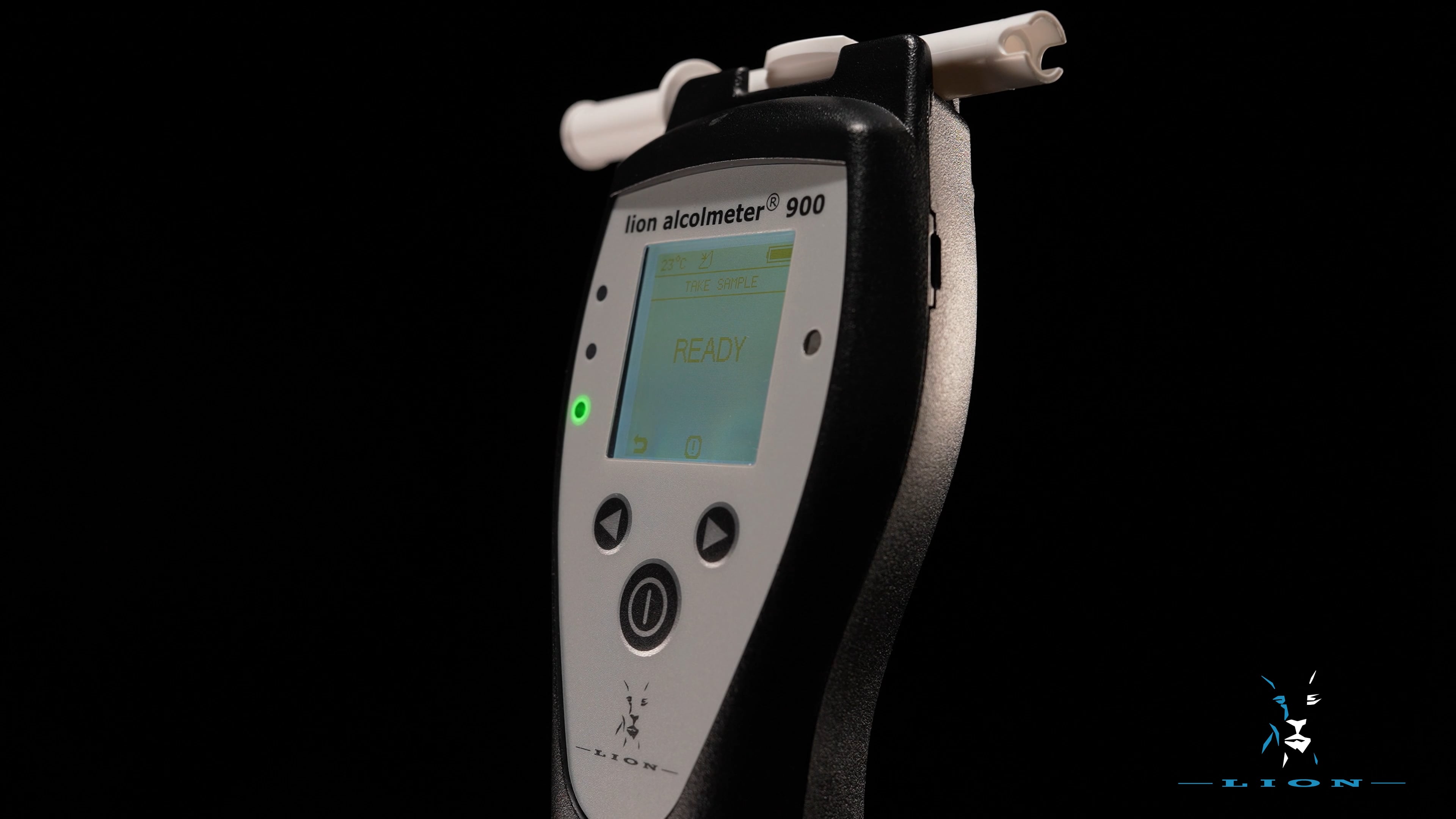 Introducing the Lion Alcolmeter® 900