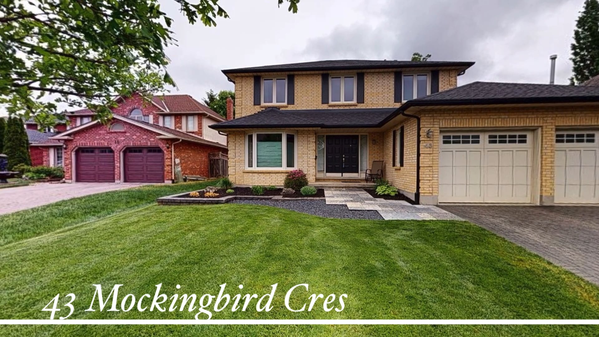 43 Mockingbird Cres on Vimeo