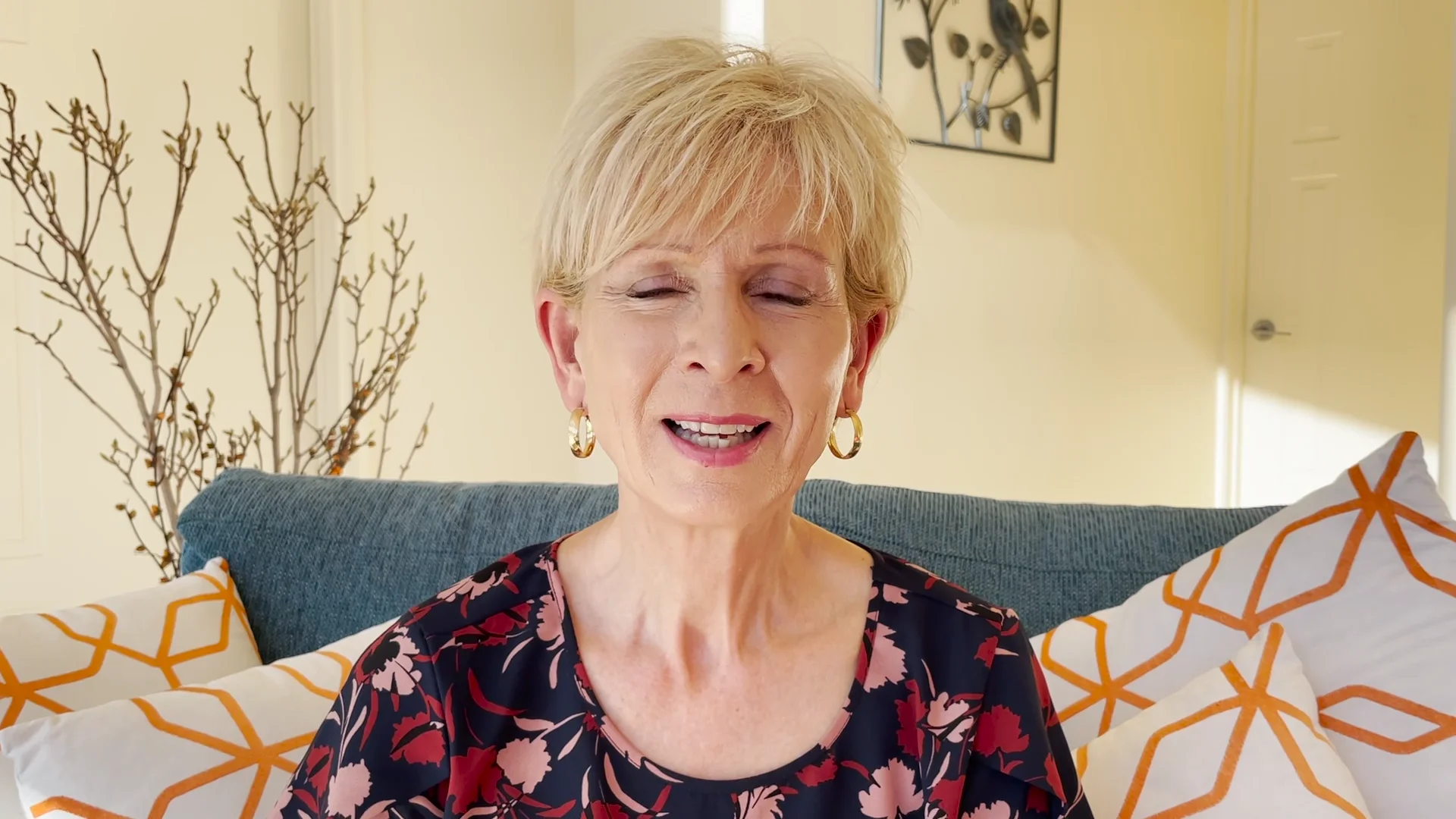A message from Lyn White on Vimeo