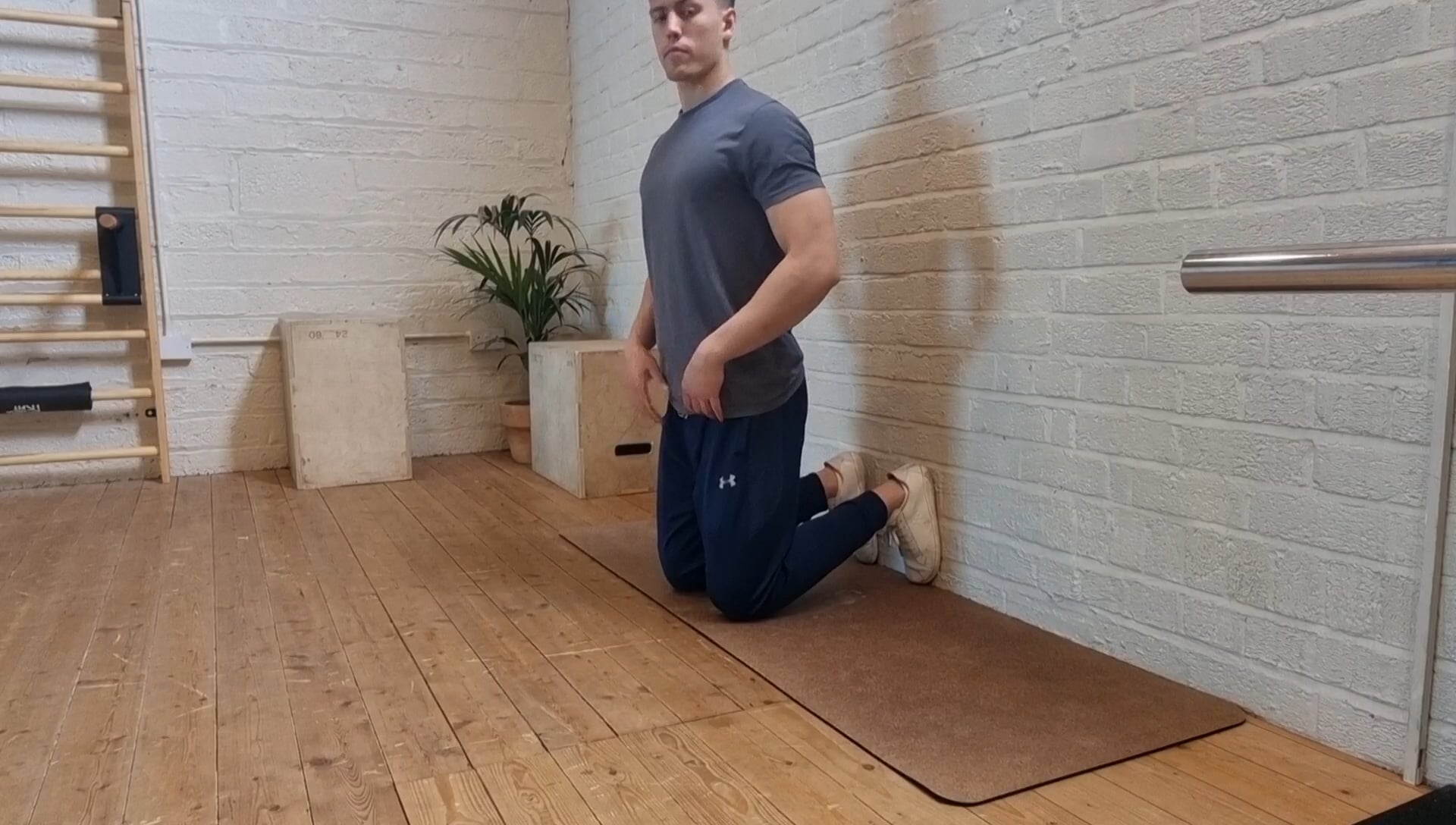 Hamstring Iso holds on Vimeo