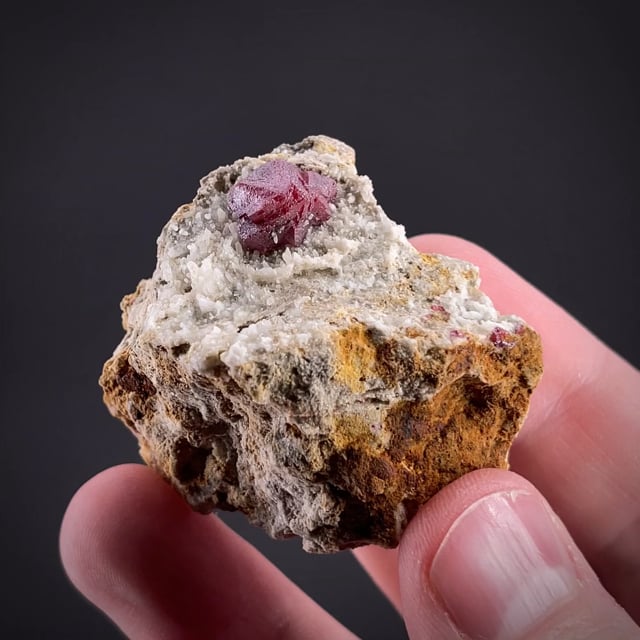 Cinnabar - twinned (rare USA LOCALITY!) | Red Bird Mine, Antelope ...