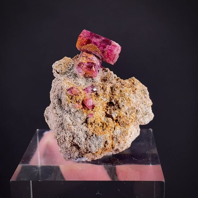 Red Beryl (superb display specimen) | Ruby Violet claims, Wah Wah ...