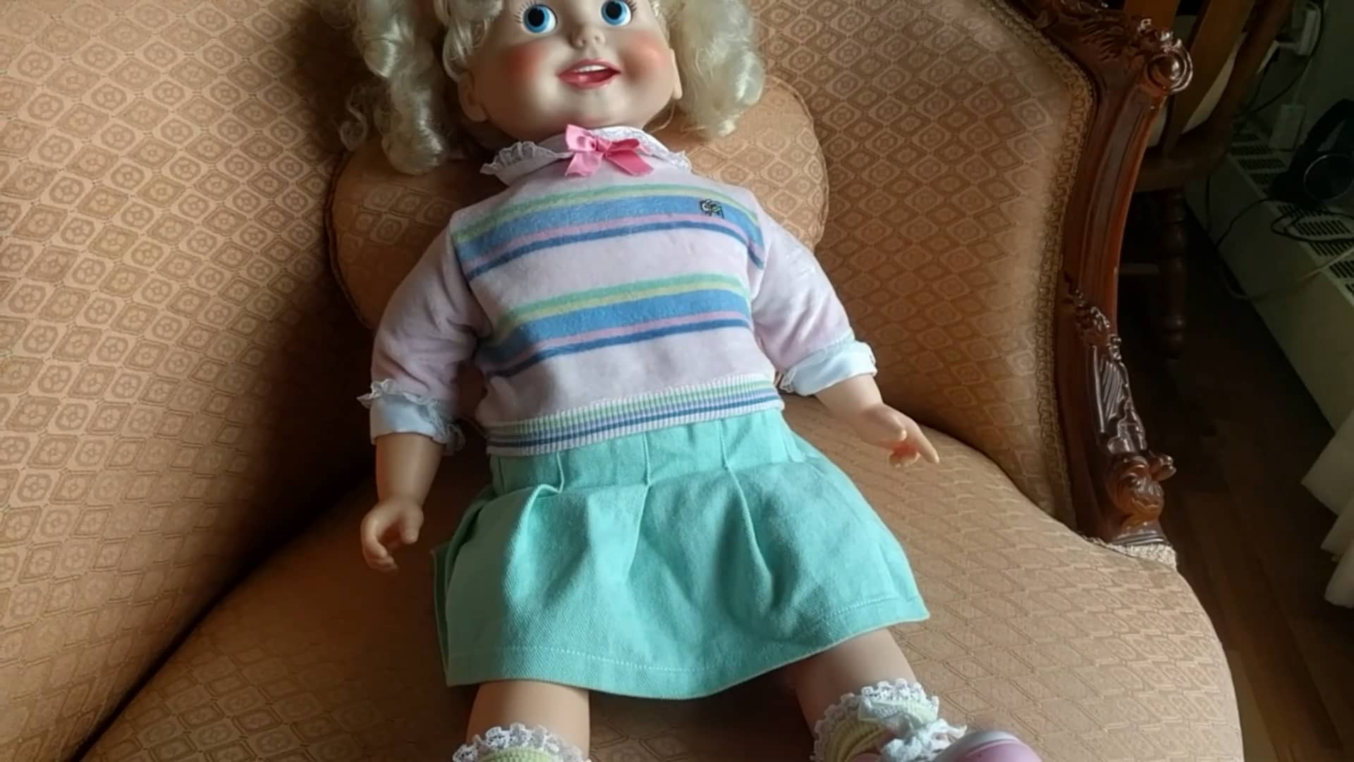1986 Playmates Toys Cricket doll on Vimeo