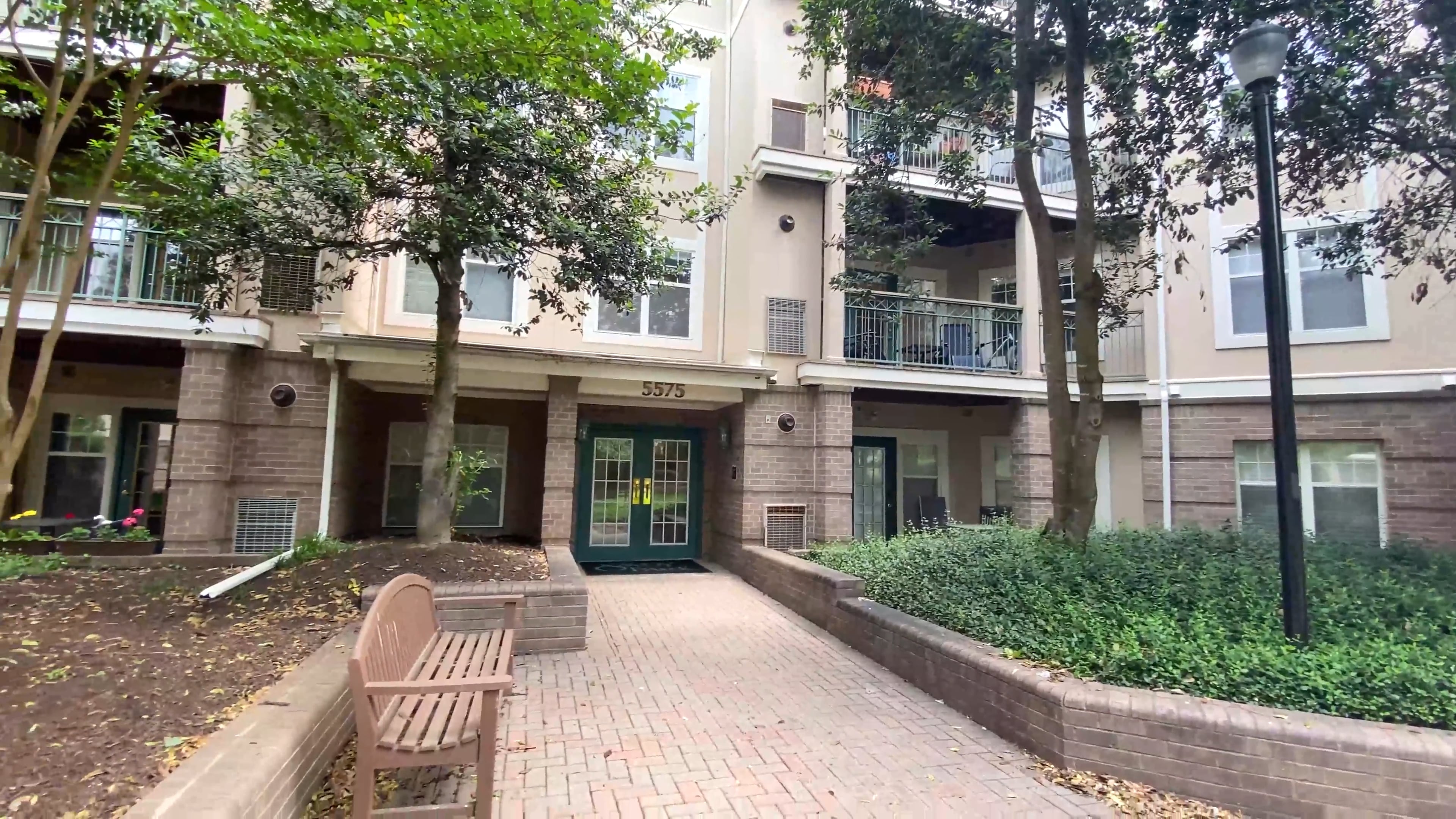 5575 SEMINARY RD 302 on Vimeo