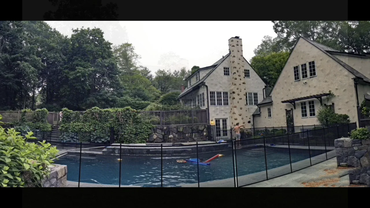 10 Meadowbrook pool
