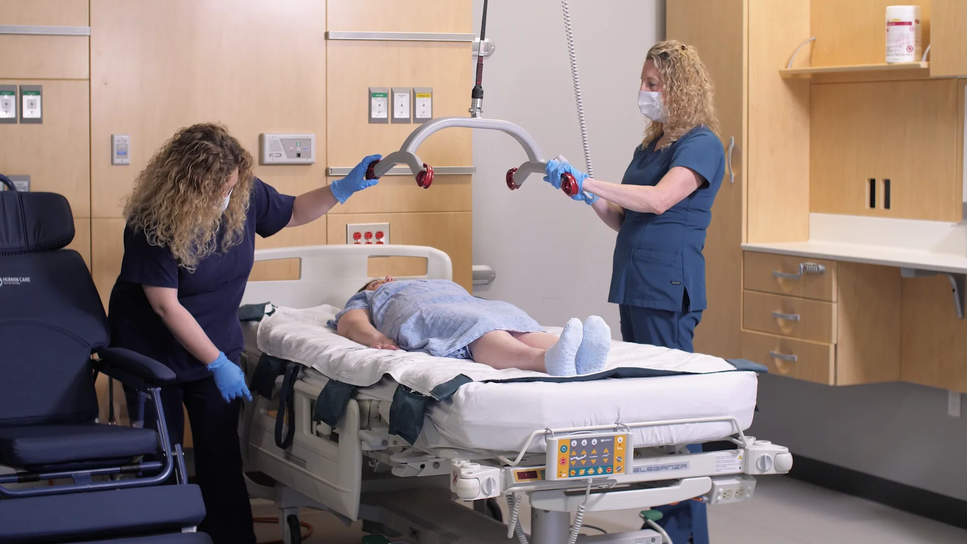 Seated Transfer with the HoverSling Repositioning Sheet Training