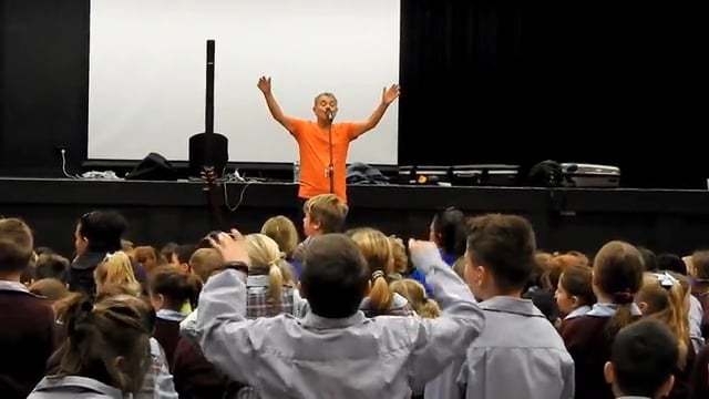 Moments from the Peter Combe Concert on Vimeo