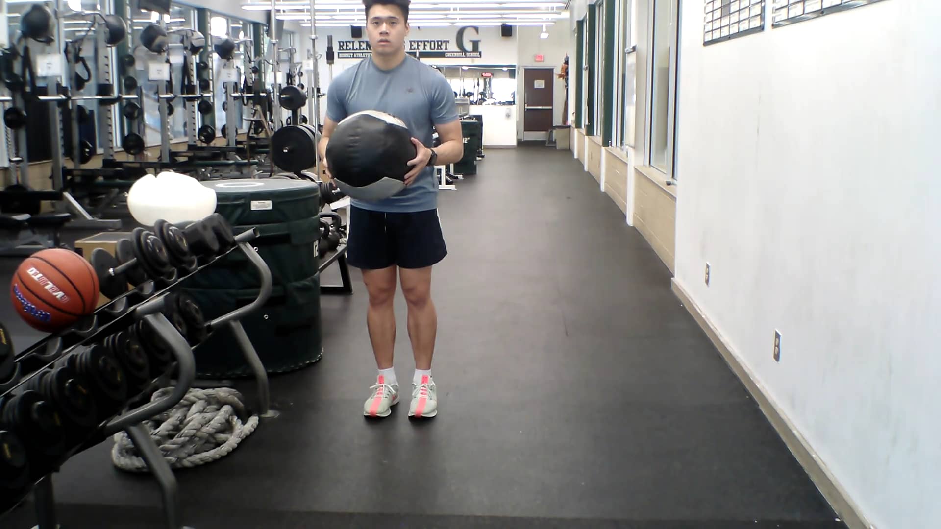 Rotational MB Wall Slam on Vimeo